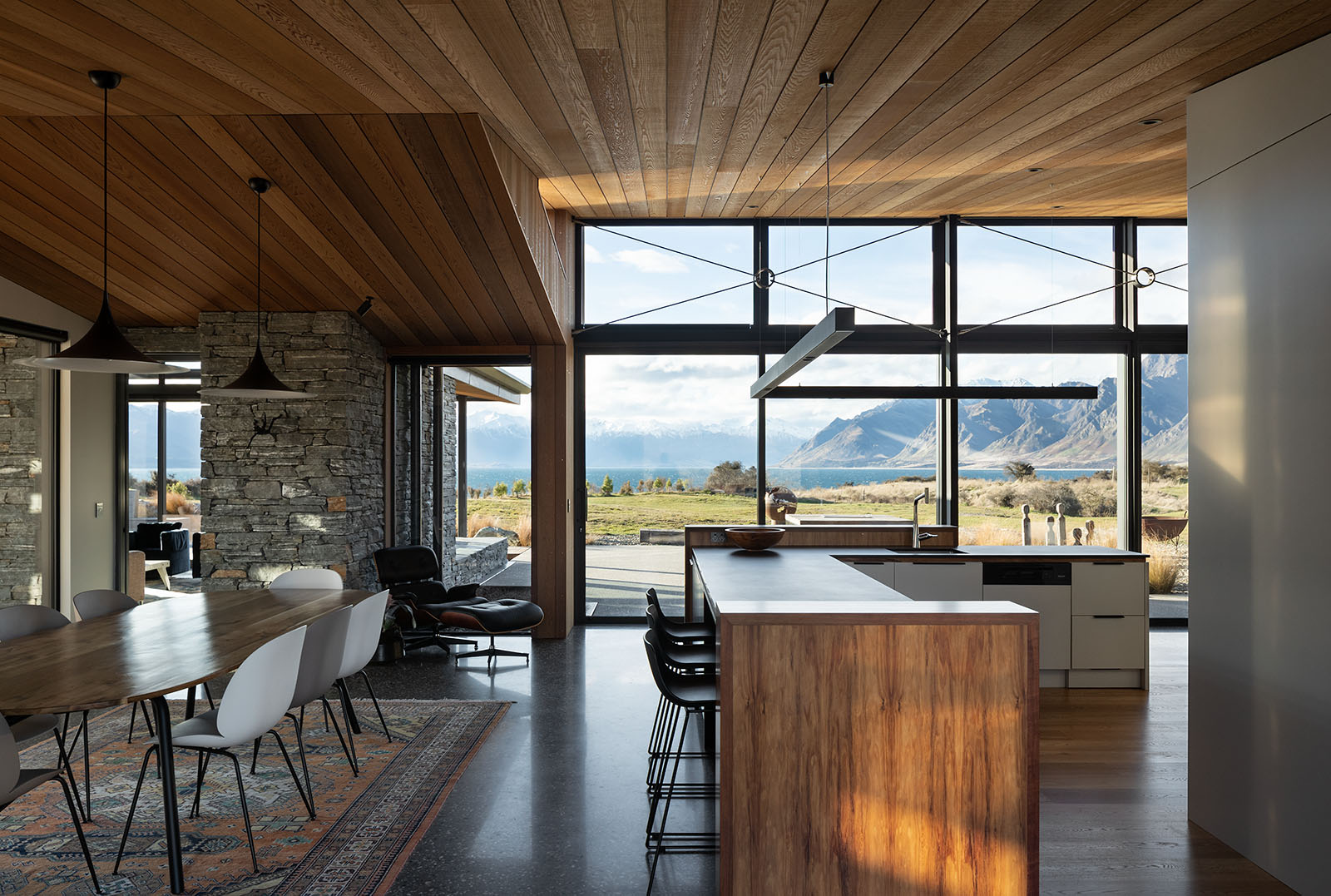 Lake Hawea House
