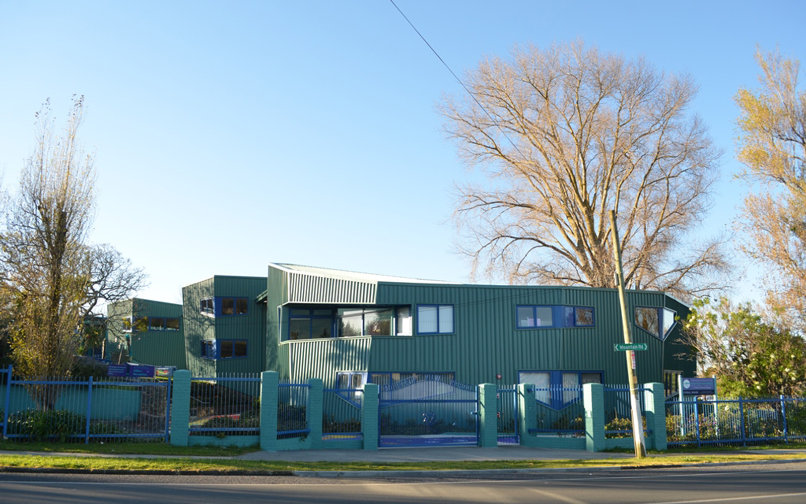 Mountain View School