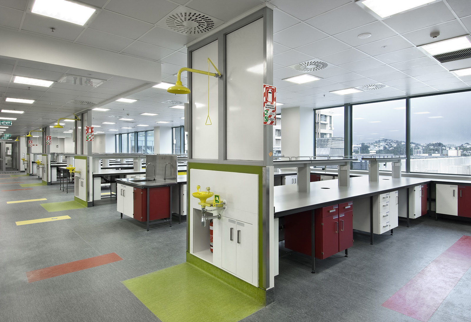 Victoria University of Wellington - Alan MacDiarmid Laboratories