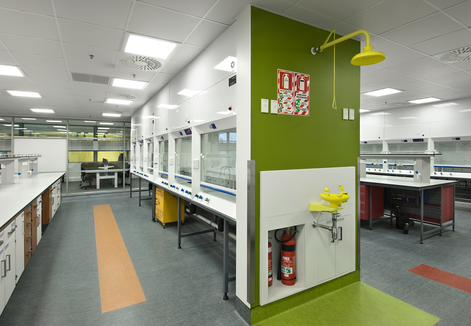 Victoria University of Wellington - Alan MacDiarmid Laboratories